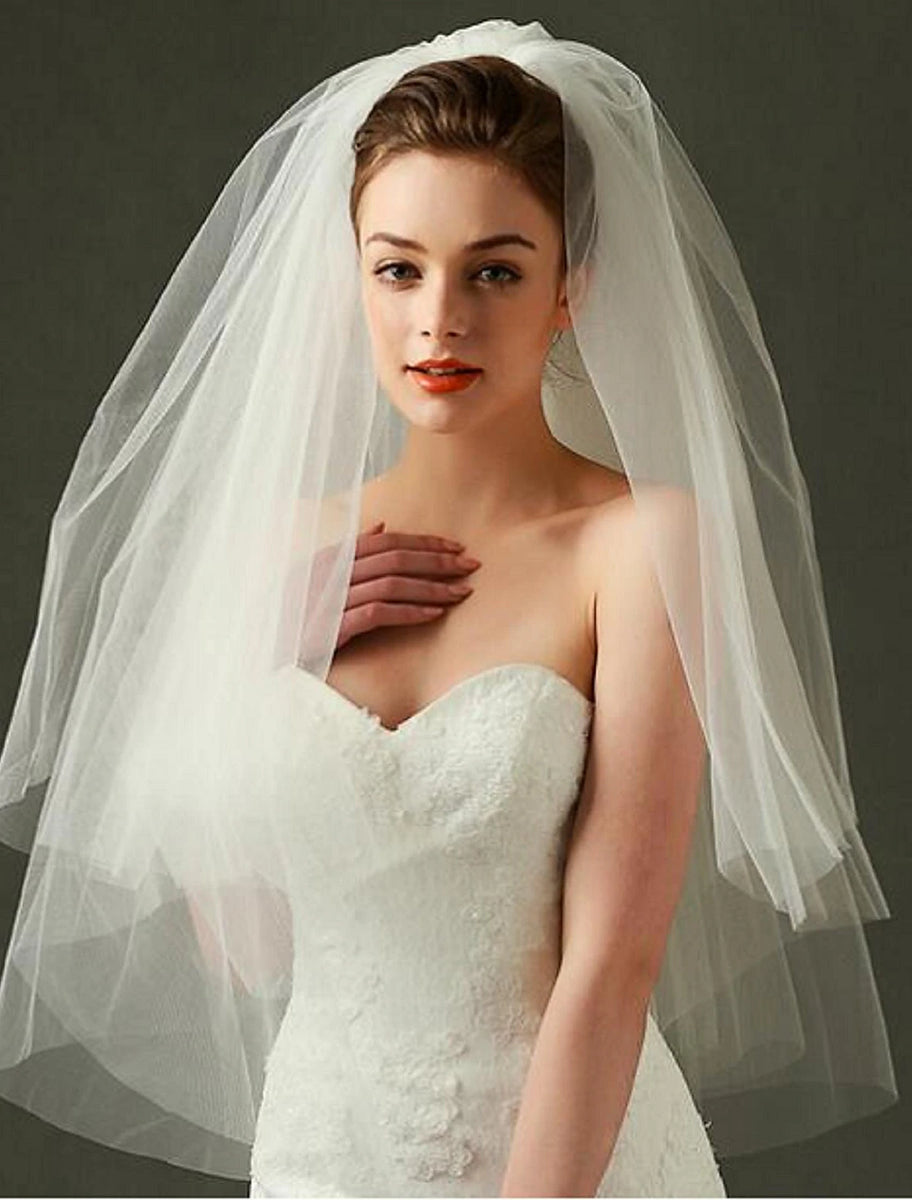 Two-tier Cut Edge / Birthday Wedding Veil Blusher Veils / Elbow Veils ...