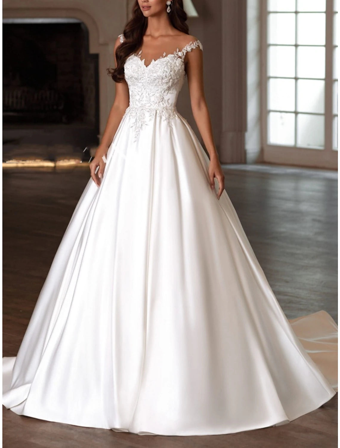 Reception Formal Wedding Dresses A-Line V Neck Sleeveless Court Train ...